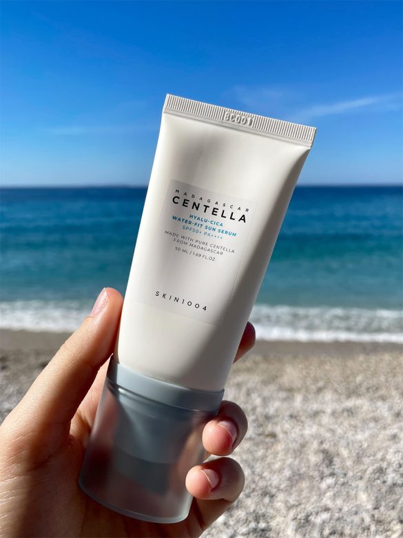 SKIN1004 Hyalu-Cica Water-fit Sun Serum Review