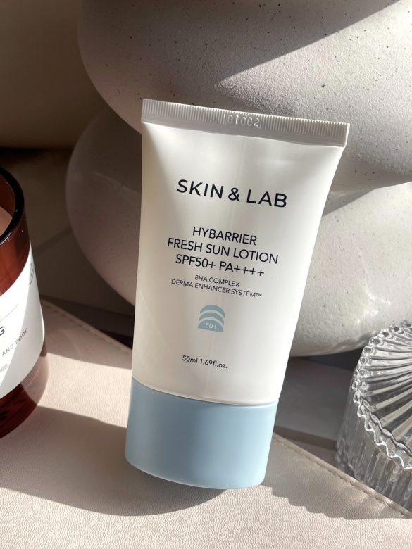 SKIN&LAB Hybarrier Fresh Sun Lotion Sunscreen Review